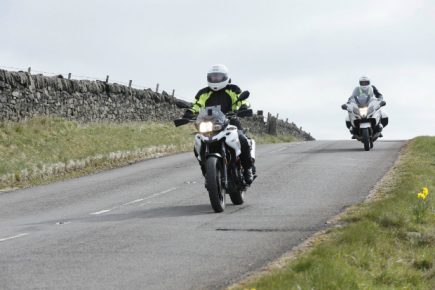 Road safety features – Despatch for driver and rider trainers